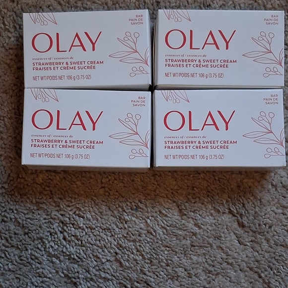 OLAY | Bath & Body | Olay Strawberry Sweet Cream Scent Soap Bars 4 Pack ...